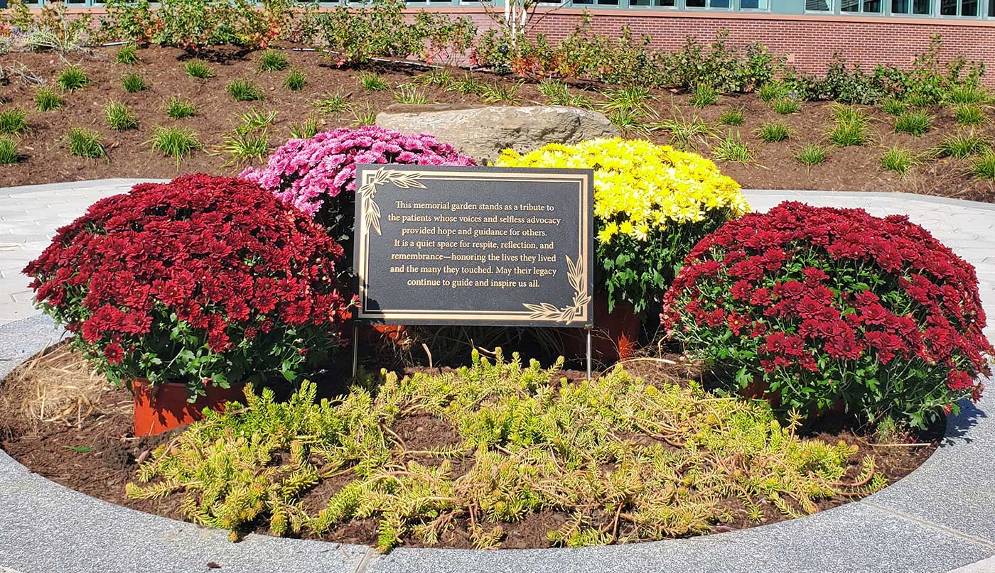 New patient memorial garden unveiled | Boehringer Ingelheim US